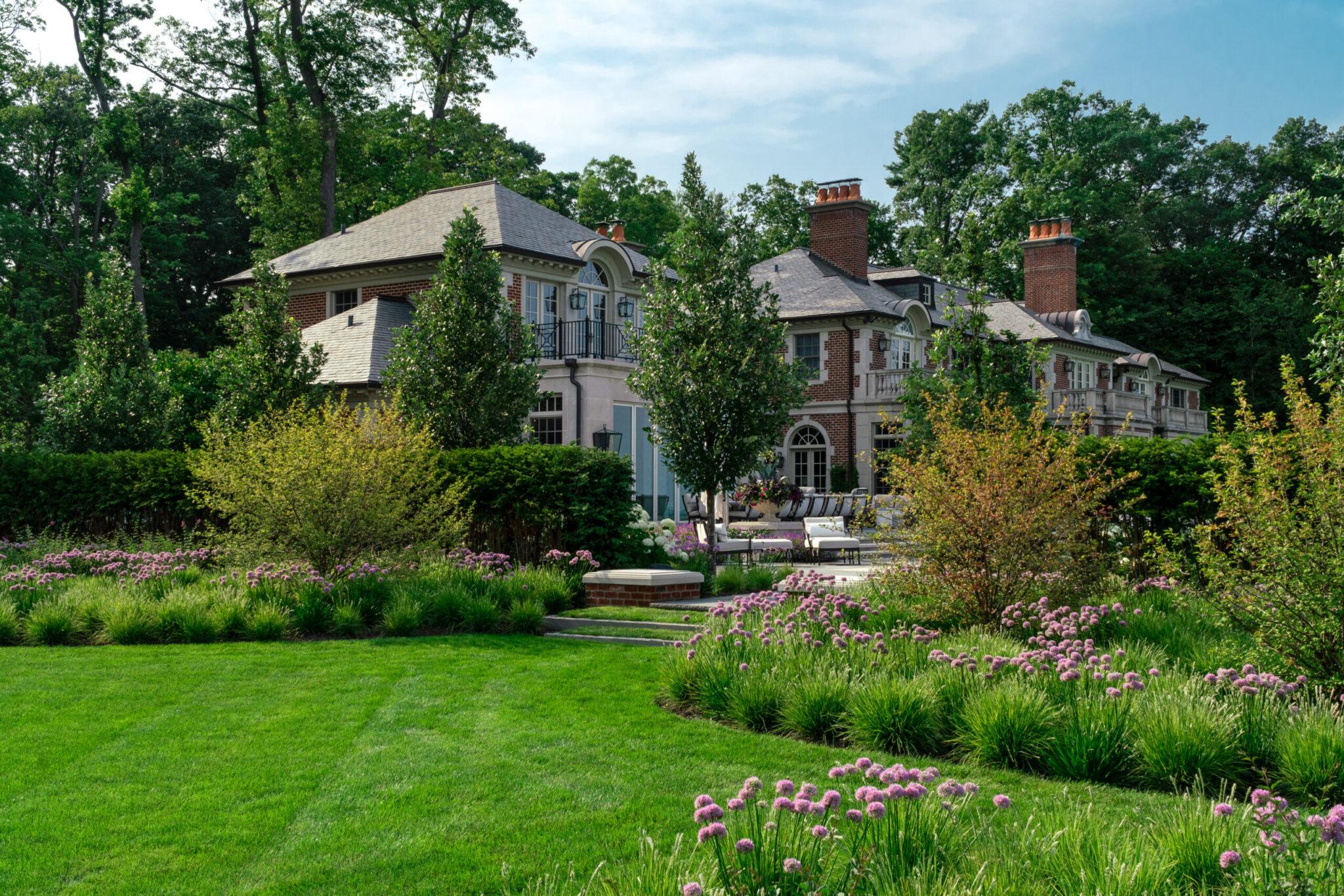 Professional Landscape Design Chicago | Mariani Landscape