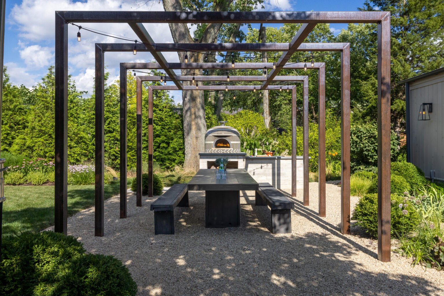 Outdoor Structures - Mariani Landscape